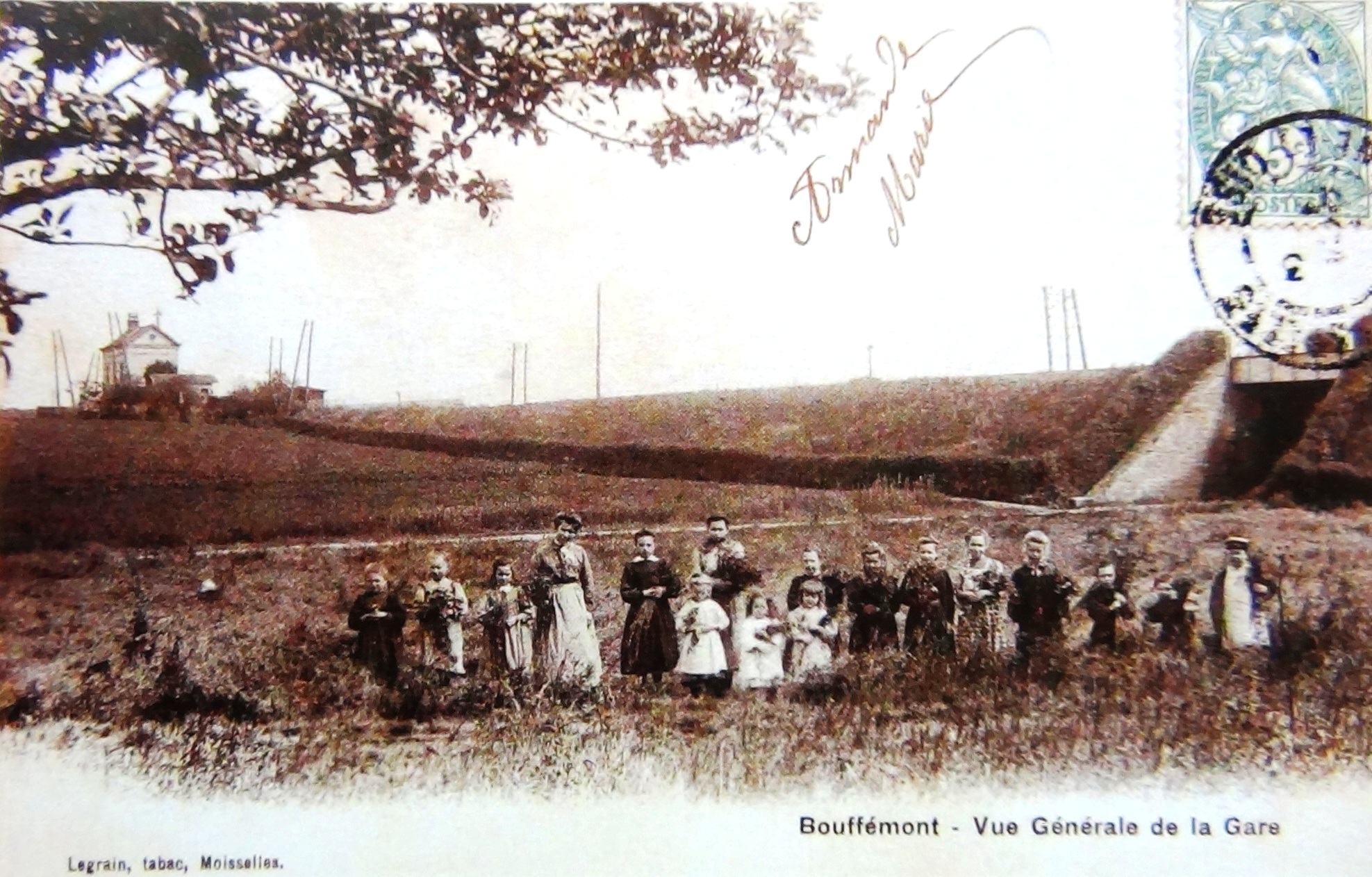 BOUFFEMONT VUE GENERALE DE LA GARE. BOUFFEMONT VUE GENERALE DE LA GARE.